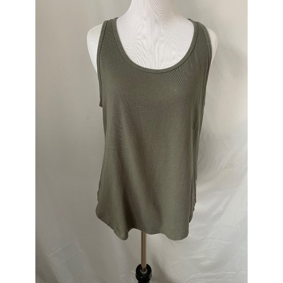 Universal Thread | Tops | Universal Thread Olive Green Tank | Poshmark